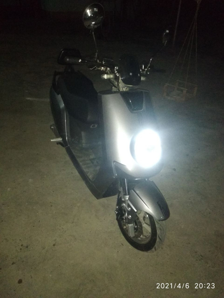 Elektro skuter sotiladi