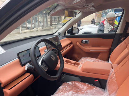 Leapmotor C 16 dop optsiya tayyor 1 soatda nomilarga otadi