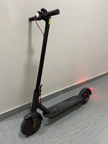Электросамокат Xiaomi Mi electric scooter pro 2