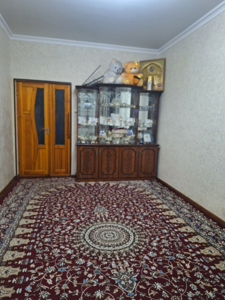 Продается 2⁴/1/4 кв