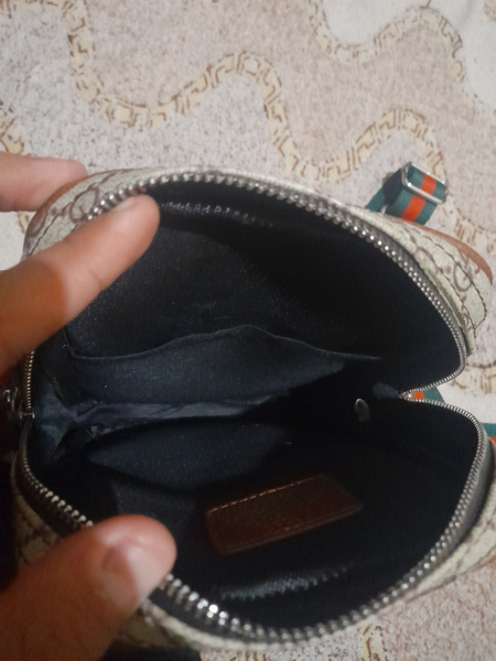 Gucci сумка продаю своя!!!