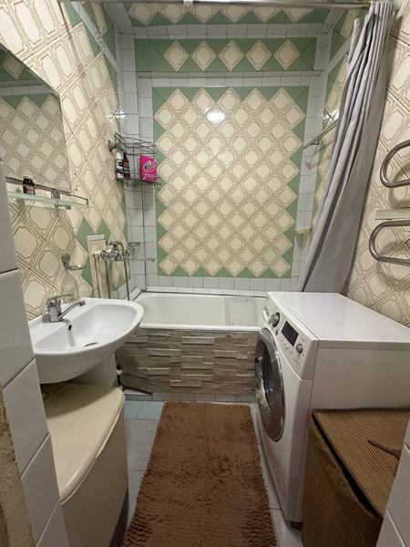Срочно Продается 2/4/9