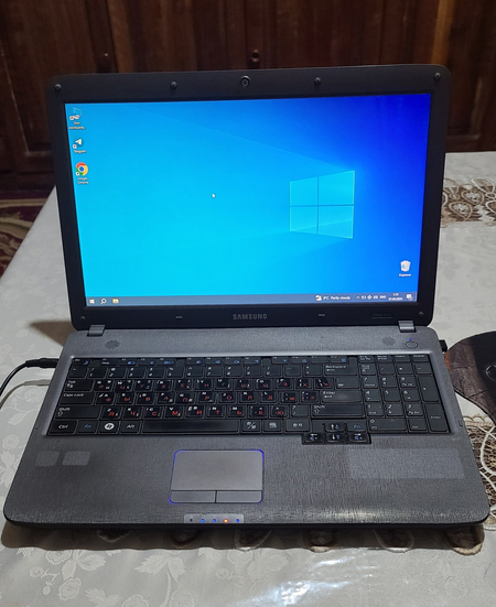 Samsung Sens R530