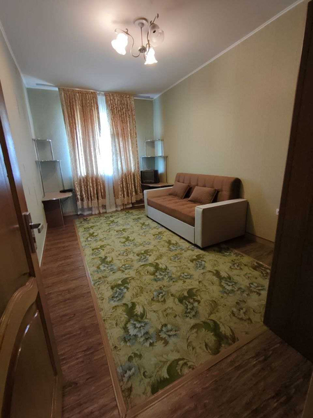 Продам 2х комнатную метро Чиланзар