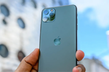 I phone 11 PRO MAX 256gb LLA