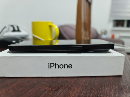 Iphone 14pro с коробкой