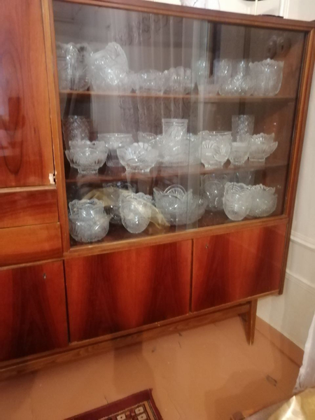 Мебель продается