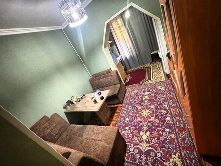 1 ta qizga bezmaklek kvartira ilaraga berilafi