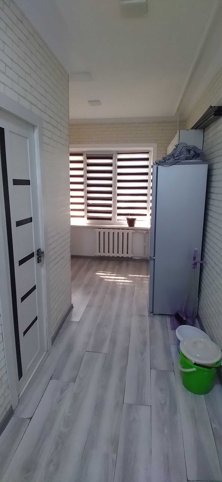 Продам квартиру 1/1/5 Себзар мечеть ат-Термизи 41кв.м под офис