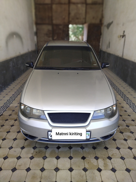 Nexia 2 sons sotiladi 4700 $