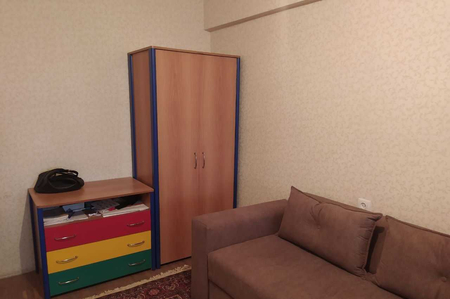 Продам квартиру 92 кв.м возле метро Космонавтов  ккасаДИ140817)