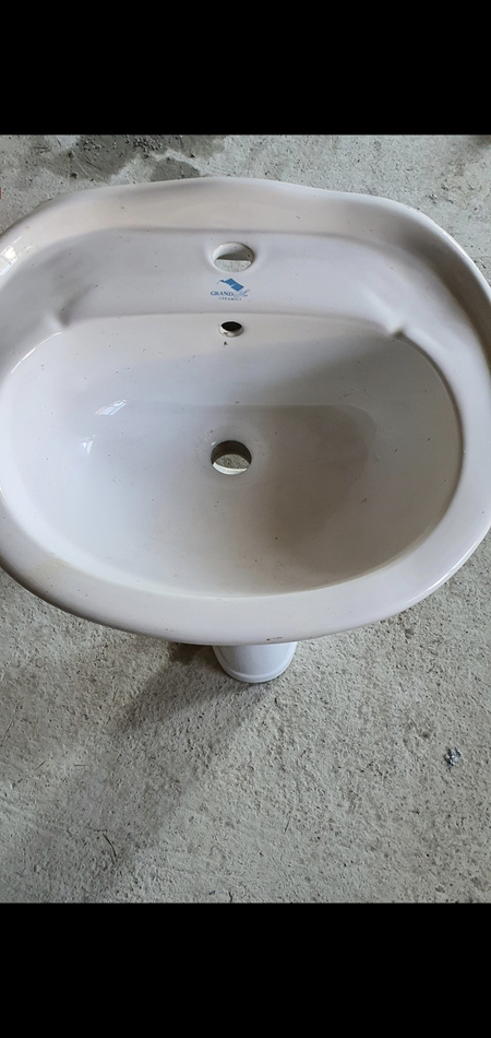 Ideal holatdagi RAKFINA sotiladi
