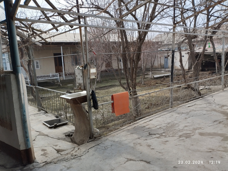 Xovli sotiladi srochna eski shaxar