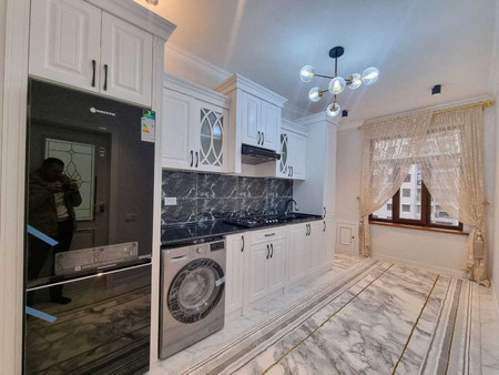 Продается 3х комнатная   Новостройка.  Адрес; ул.  Шаумяна.