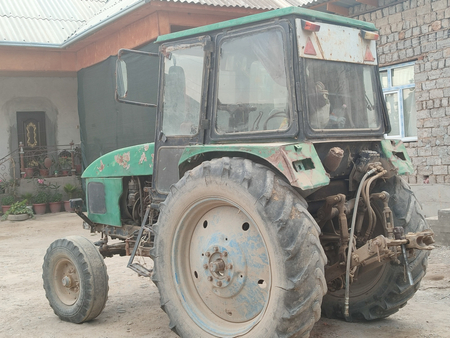 Ttz 80 10 traktr