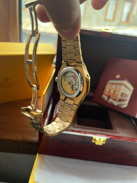 Patek philppe gold