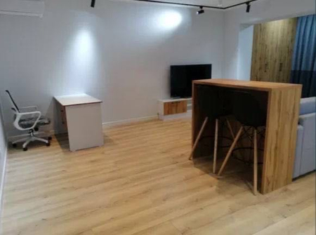 Kosmonavtov 2/4/4 Kirpich Remont Yevro Orientir : Korzinka 60 m2