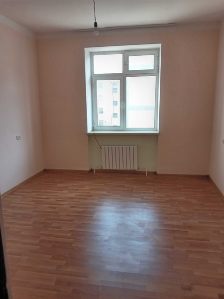 Продаётся квартира 5 комнат в центре. 5 хонали уй сотилади.Фергана