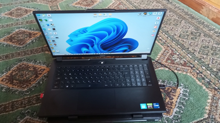 AORUS 17 XE4 Gigabyte