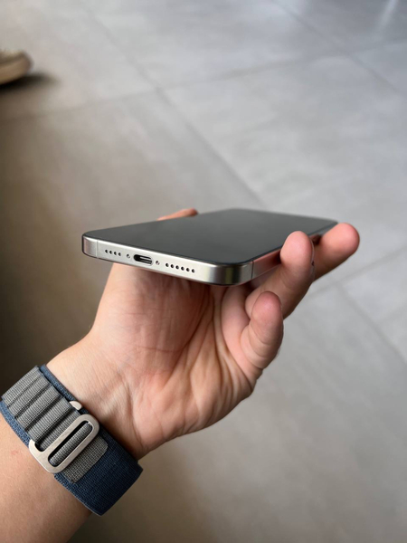 Iphone 15 pro max 256 100%