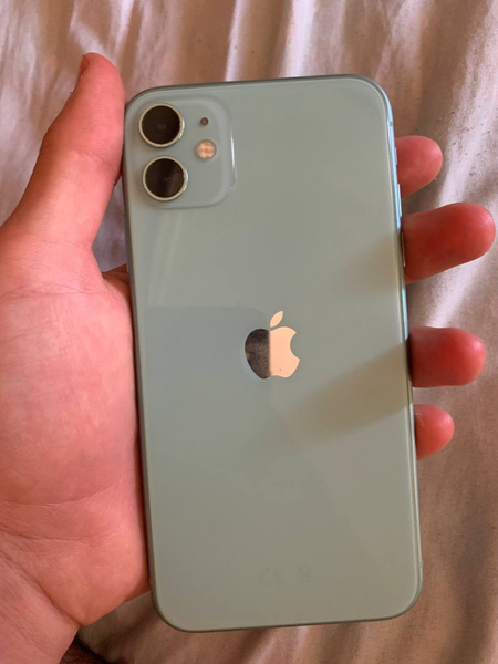 Iphone 11 sotiladi