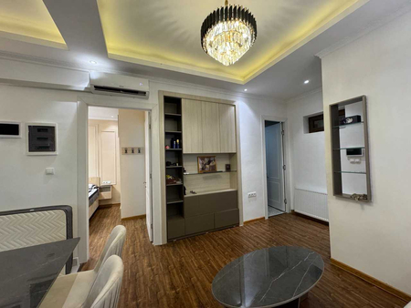 Аренда 2к квартира с балконом 60кв.м.Namangan Square, 8 этаж
