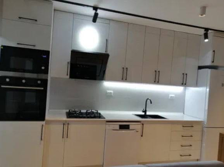 2/4/4 улица Космонавтов разделка 60м2
