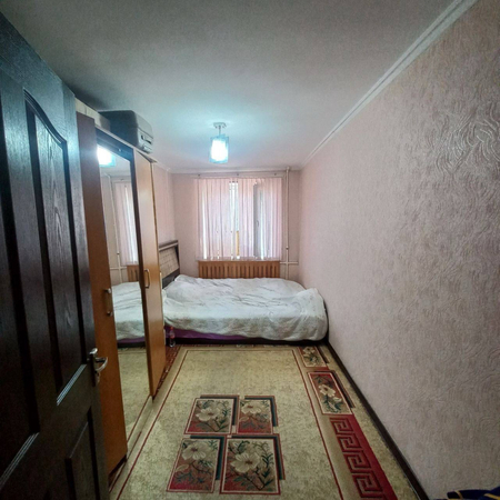 Новомоссковская 3/2/4 кирпич 70м2 мебель+техника