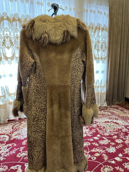 Натуральная дублёнка мех лиса