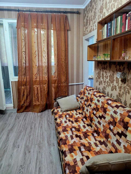 сдам 3 комнатную квартиру