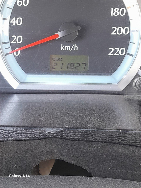 Lacetti 1.8 Sotiladi