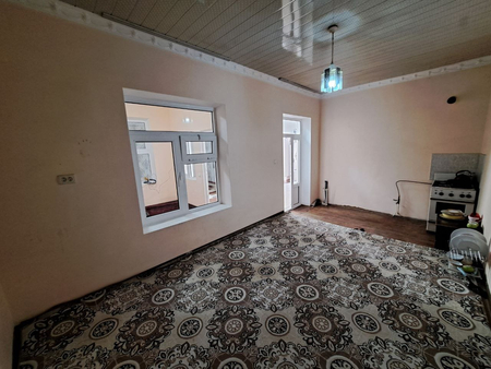 1 sotokli hovlicha sotiladi arzon narxda