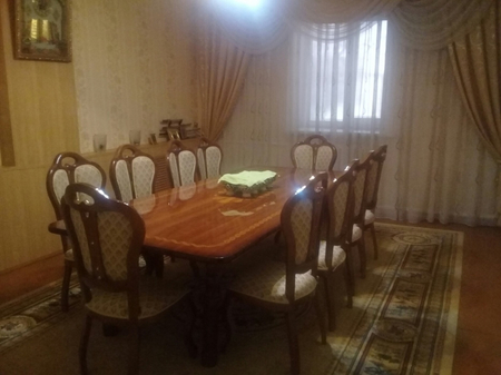 2 каватли Уй сотилади барча қулайликларга эга