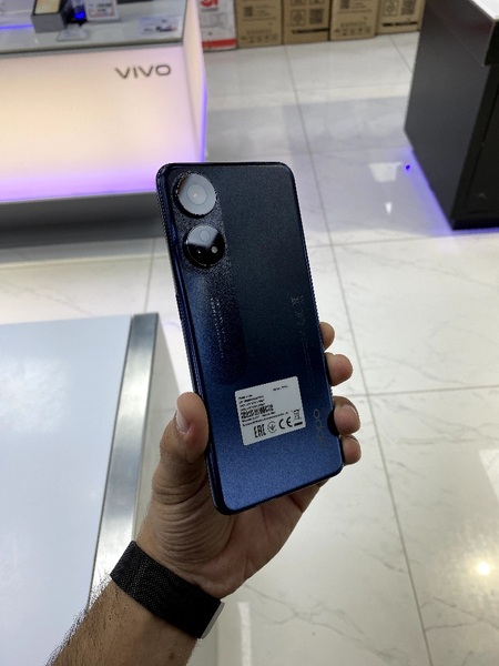 Telefon OPPO Reno 8T