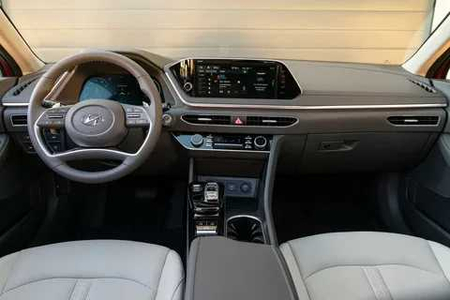 Hyundai Sonata Umid Avtoda halol nasiya savdo yillik 8 foizdan aksiya