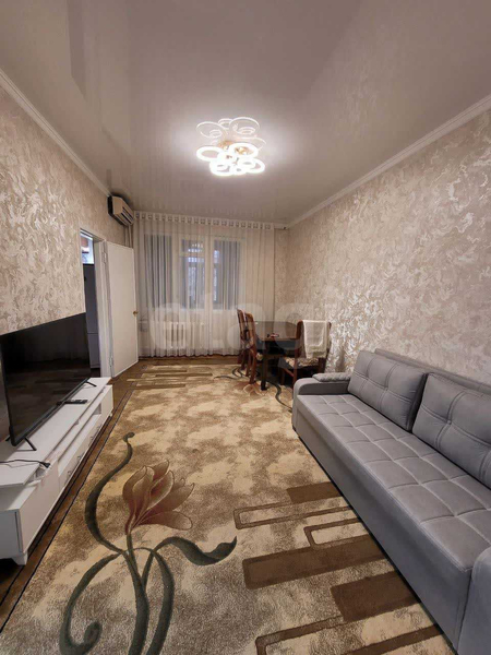 Сдаю 2х комнатную у метро Мирзо-Улугбек только Экспатам (157)
