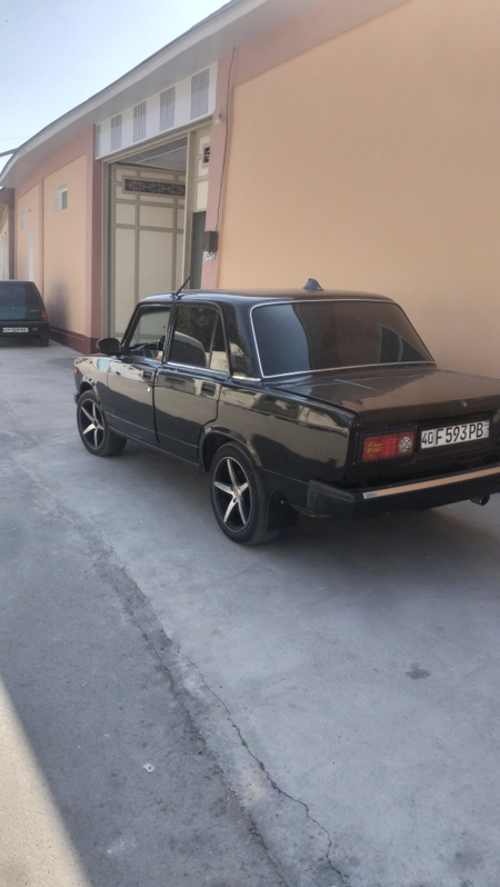 Vaz 2107 /Vaz 2107