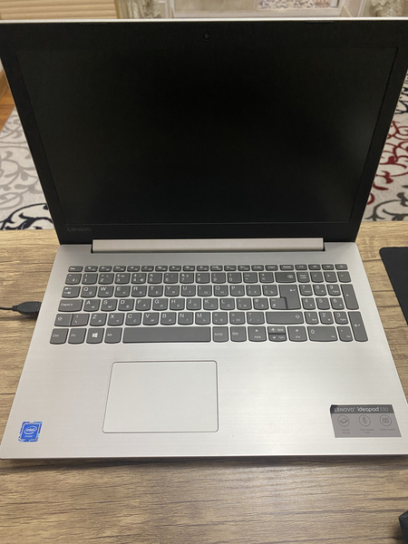 Lenovo. Ram 4gb.   Pamit 1tr