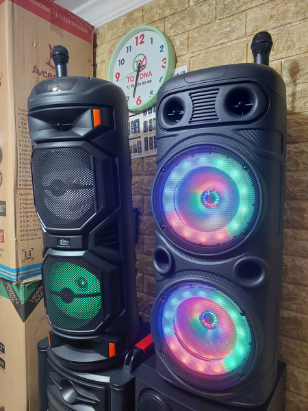 ZQS 8210s калонка баси ва овози балант акамуляторлик