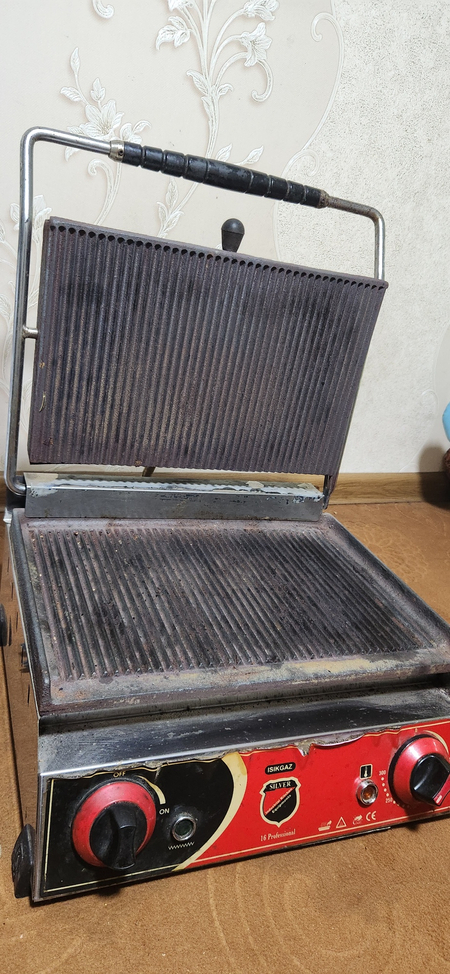Toster silver sotiladi