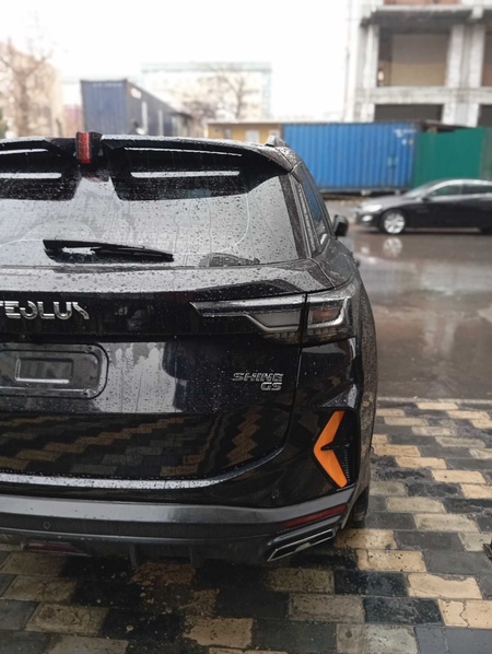 Dongfeng Aeulos shine GS
