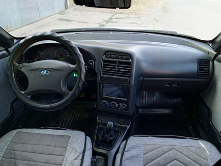 Lada 2111 Universal