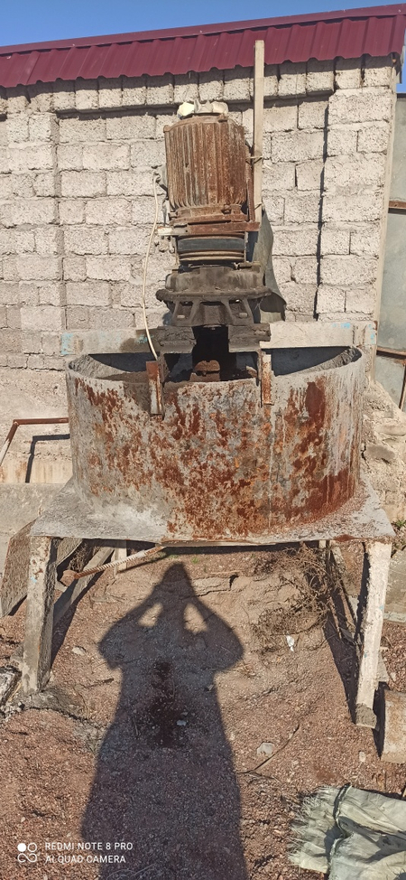 Betonameshalka sotiladi ozgina iwlagan hamma narsasi bor holati ortach