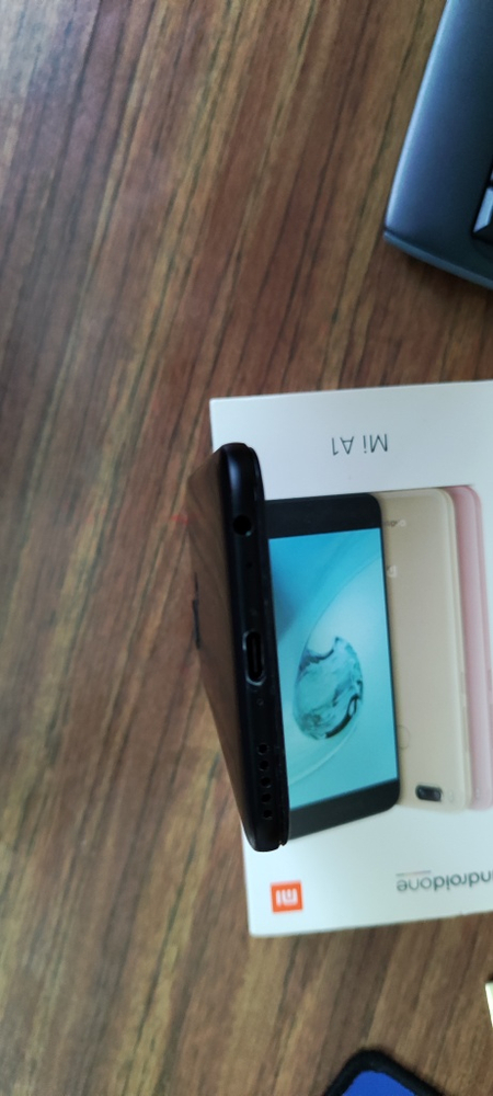 Xiaomi Mi A1  4/64