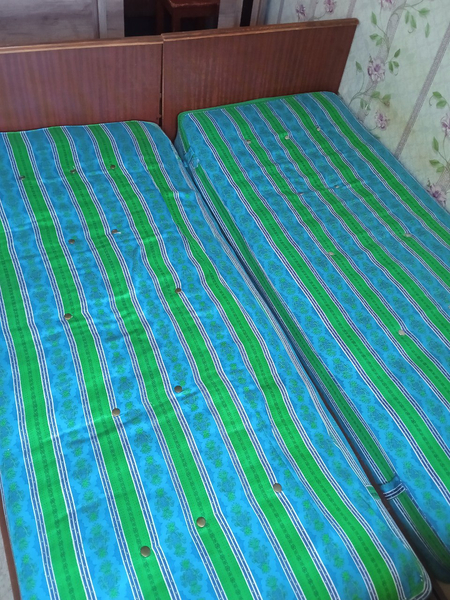 Кровать2 шт.  Б/У