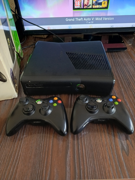Ps3 xbox 360 250gb freeboot +50 ta oyinlar