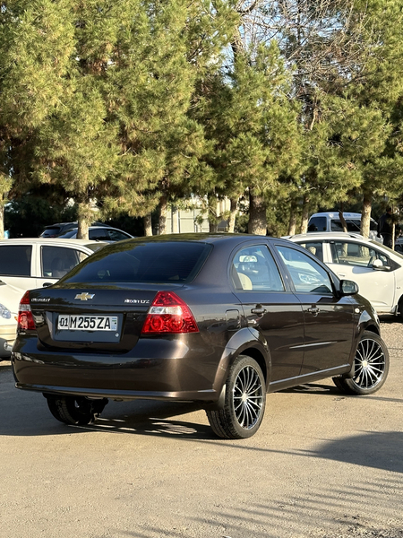 Nexia 3 Bejiviy salon