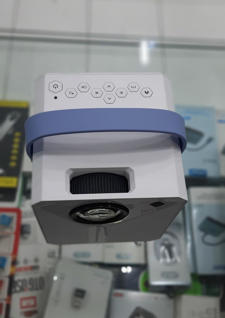 Proektor Q96 E300