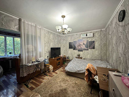 Продается квартира 1/3/4 на ул. Феруза 45,5м2