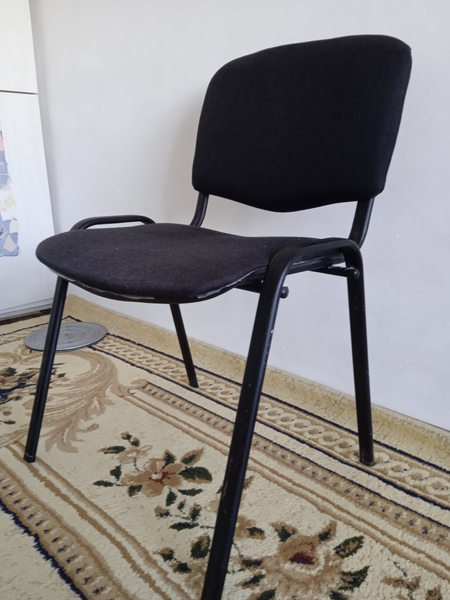 Стул продам срочно